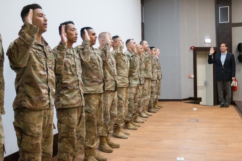 Retention, more recruiters and lower goals are putting Guard, Reserve ...