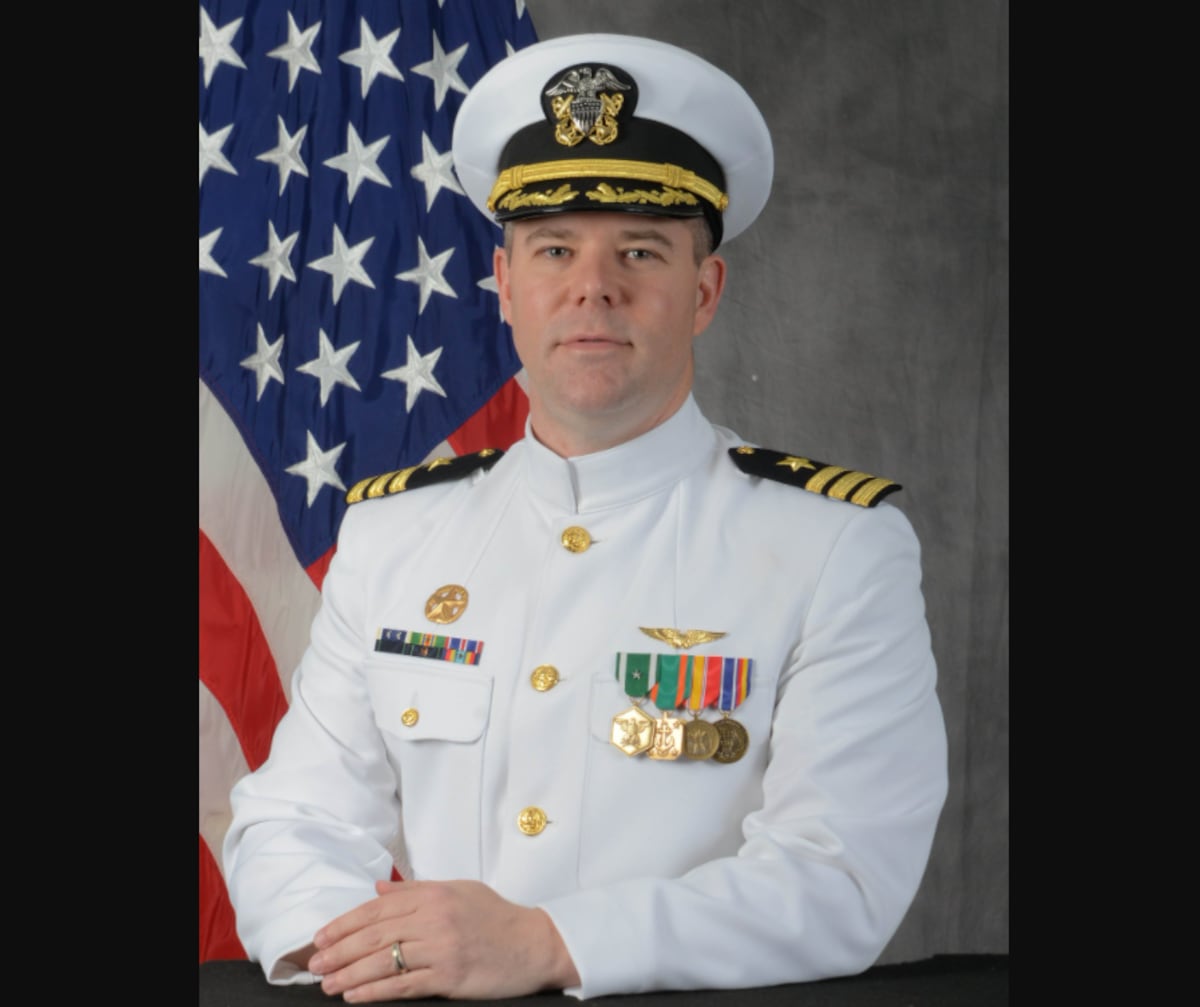 Navy fires reserve unit captain