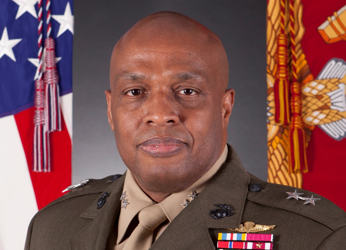 Vincent Stewart, first Black director of the DIA, dies at 64