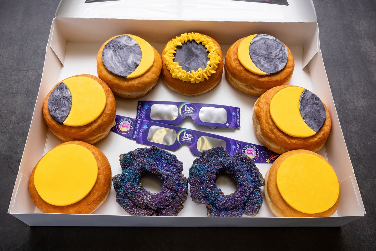 Nothing Says Total Solar Eclipse Like Celestial-Themed Doughnuts and Beer