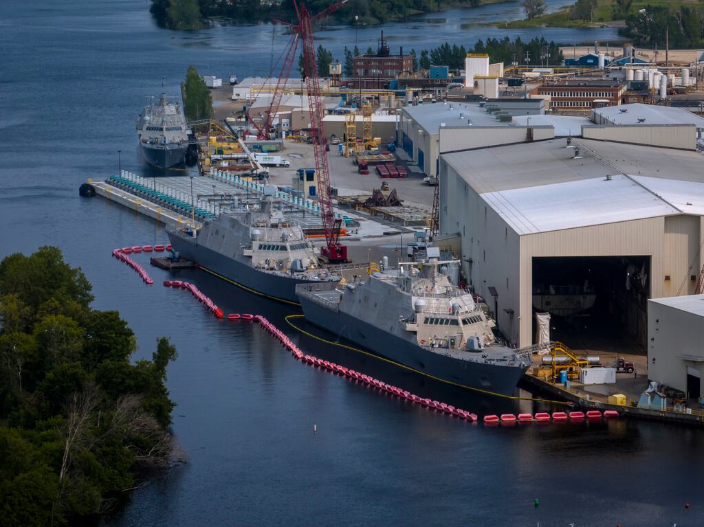 Senate bill seeks to protect shipbuilding jobs from workforce cuts