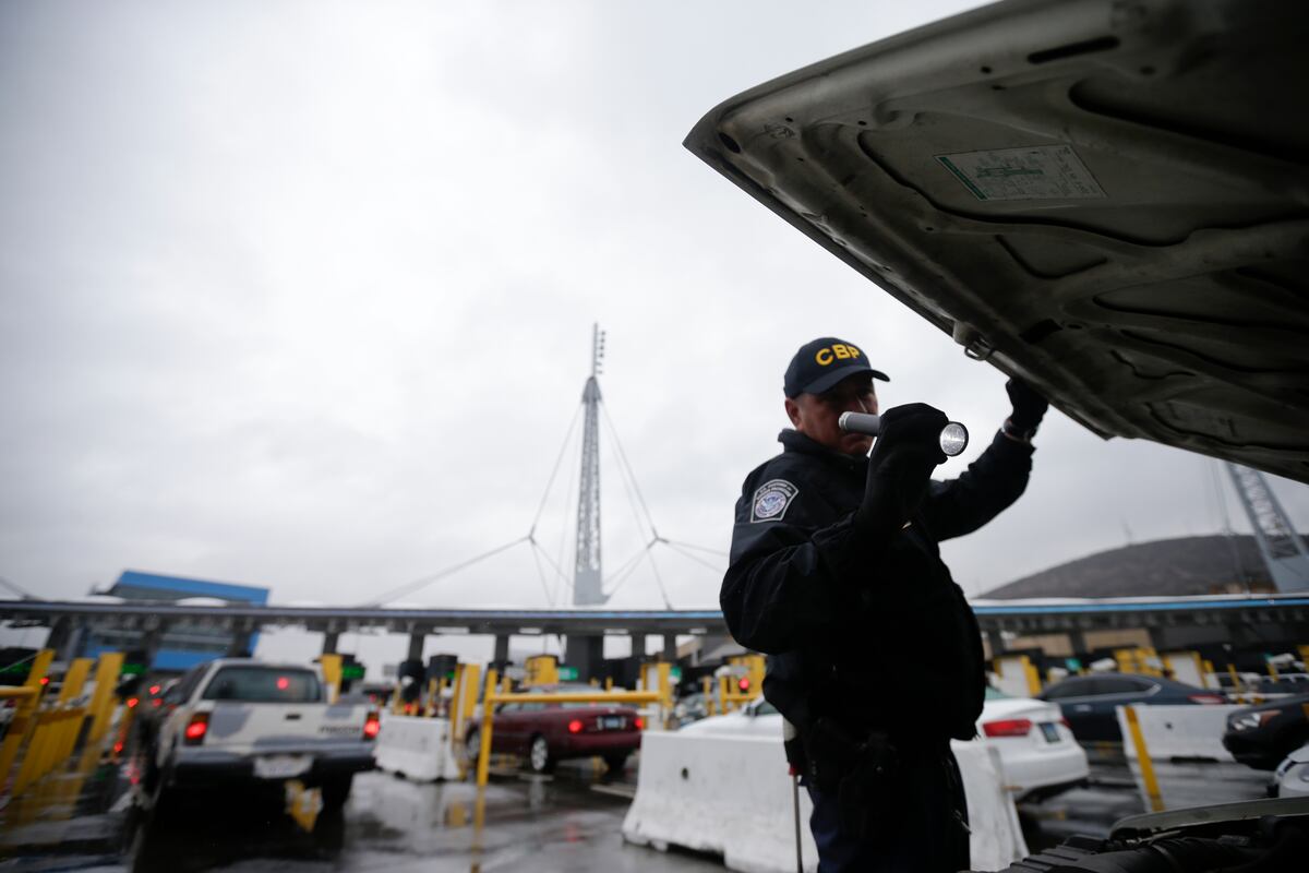 New app helps travelers plan border crossings