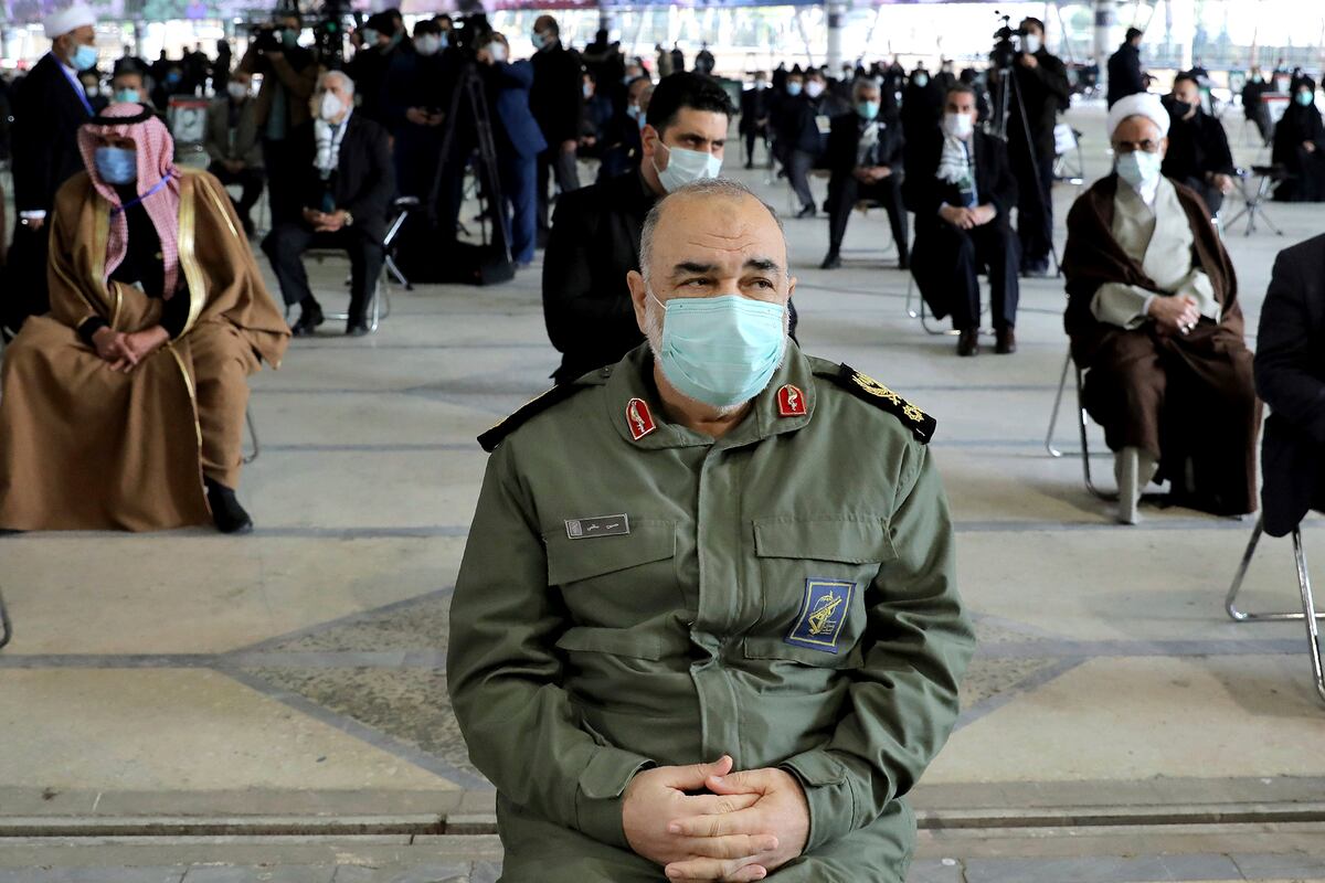 Iran general warns US: Military ready to respond to pressure