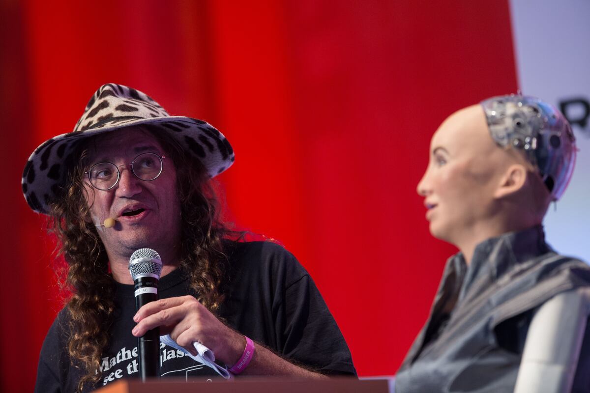 Sophia Robot Creator: We'll Achieve Singularity in Five to 10 years