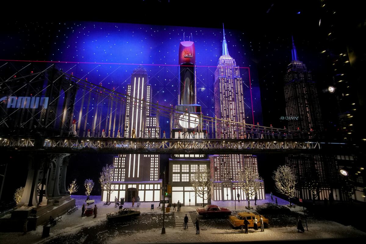 Saks Unveils Holiday Window Display