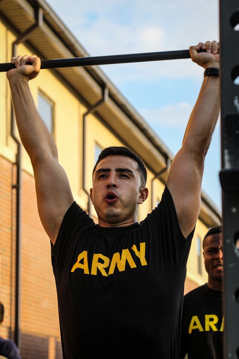 The Army’s new fitness program team will come to you
