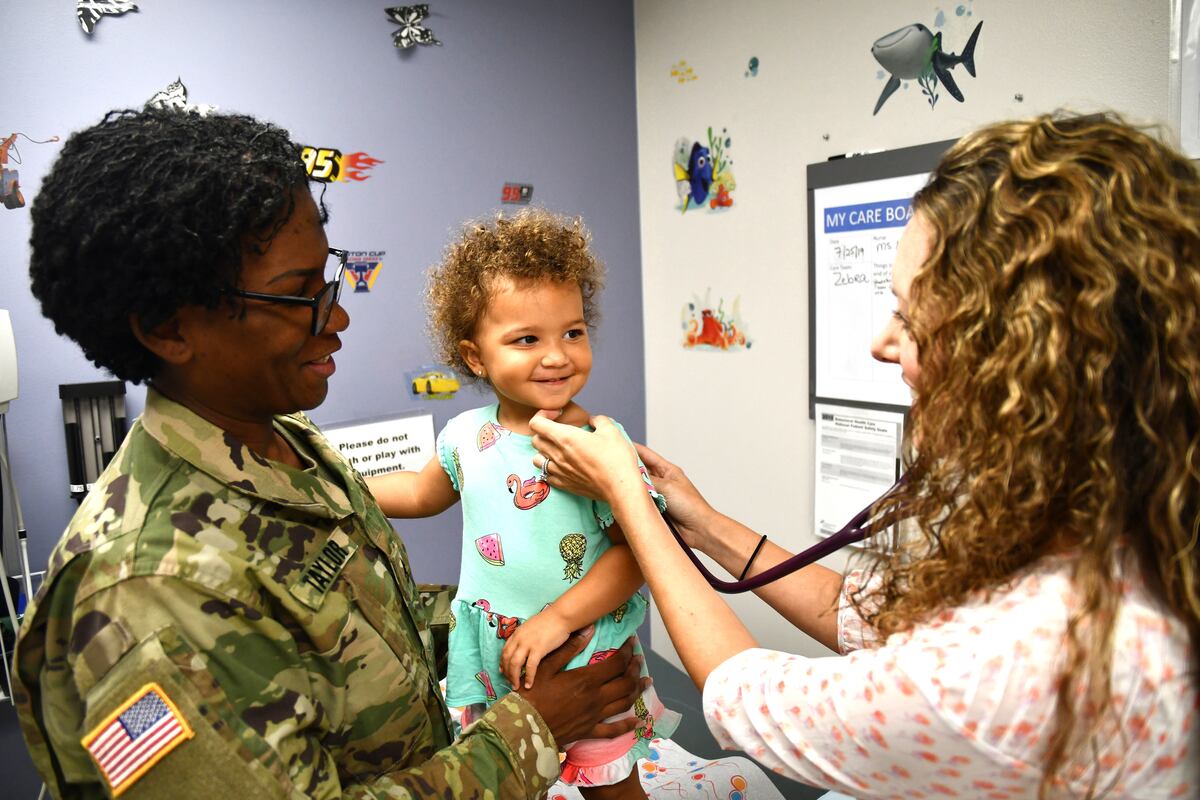 Military must find new ways to deal with medical personnel shortages