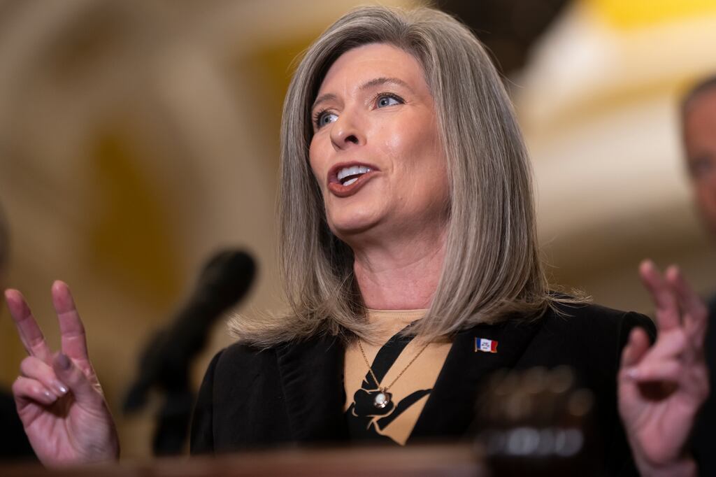 High-profile attacks put spotlight on violence in federal prisons