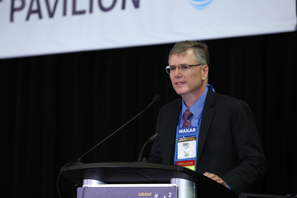 Intel agency will test hyperspectral images from industry