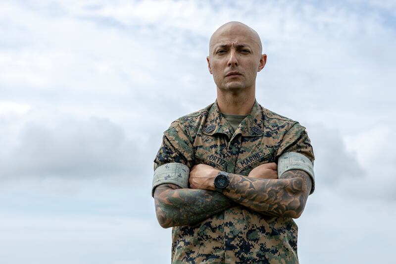Hawaii Marine honored for jumping off cliff to save woman’s life
