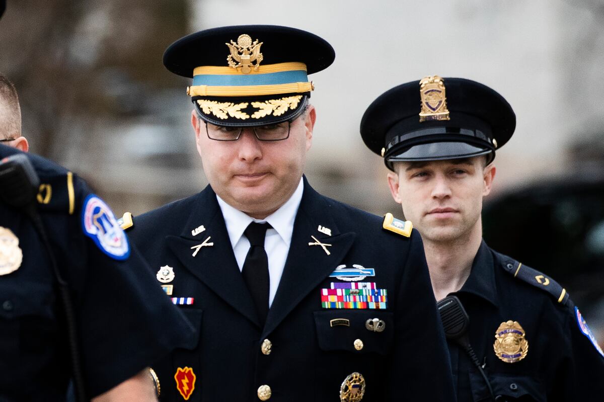Purple Heart, Ranger tab, FAO: Meet the Army officer testifying about ...
