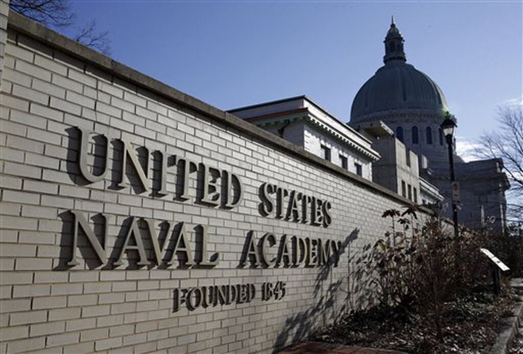 Controversial Naval Academy professor returns, but not to class