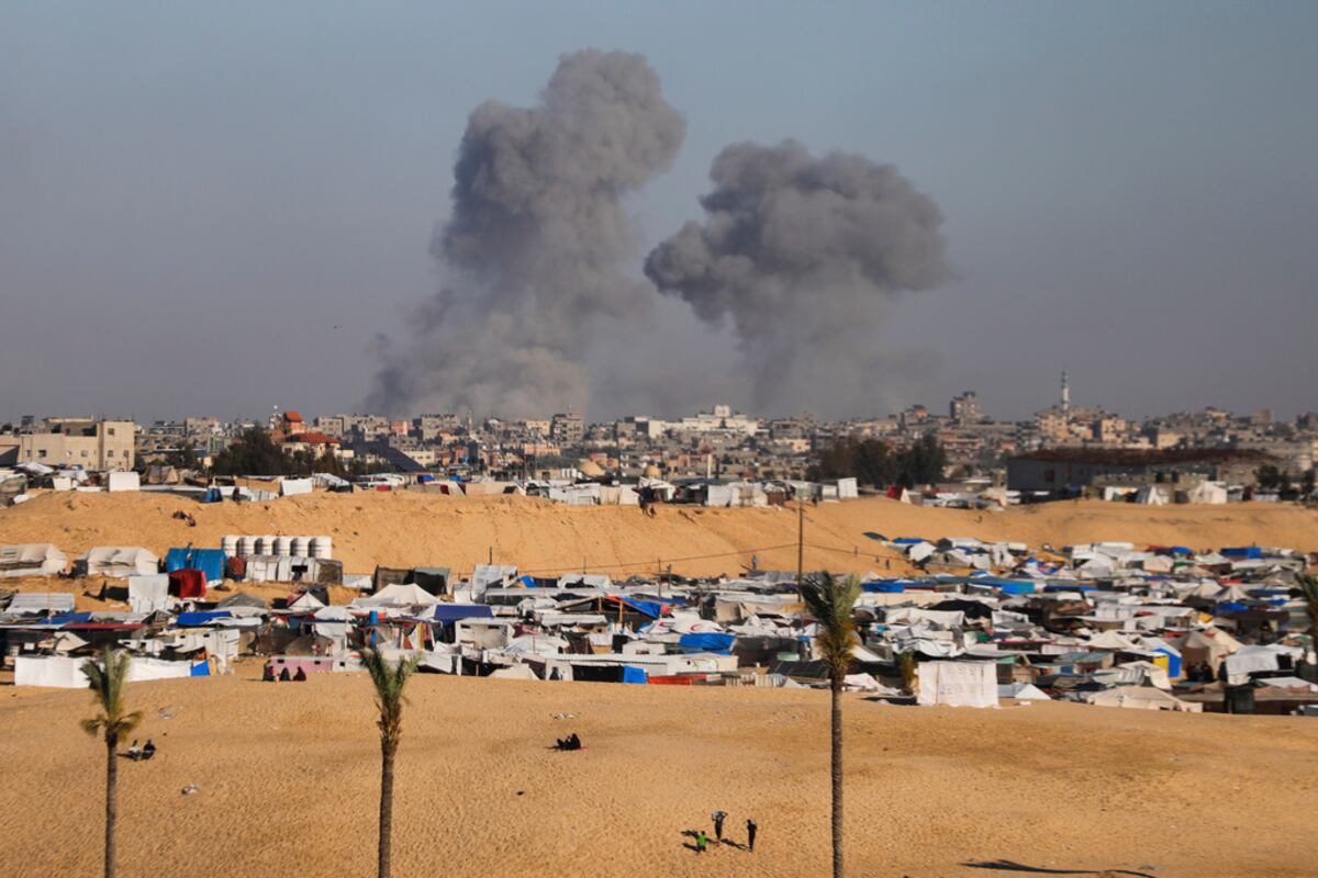 US pauses Israel bomb shipment to signal concerns over Rafah invasion