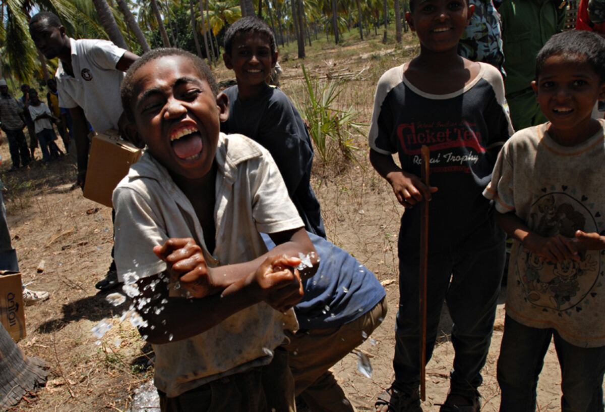 Soldiers inoculate livestock in Kenya