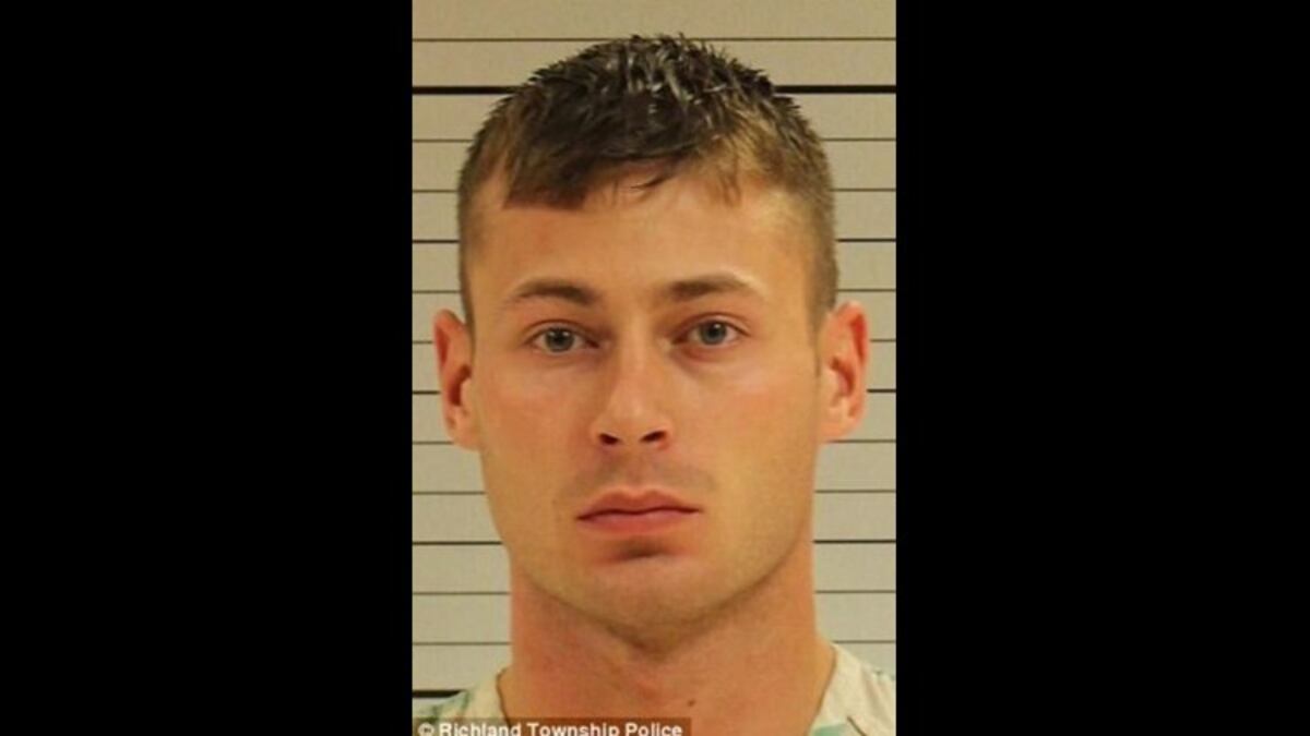 Guardsman who threatened to kill Pence is sentenced