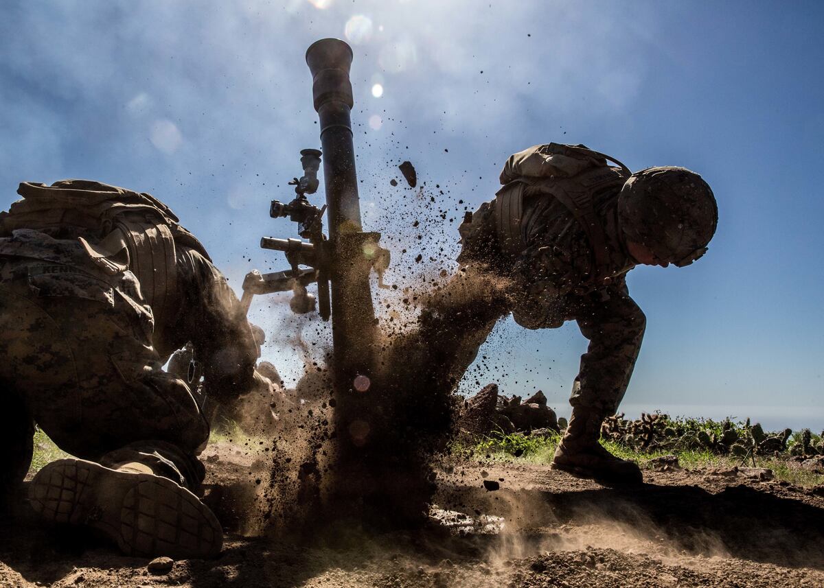 Gallery: Veteran photographer picks 'powerful' military photos of 2016