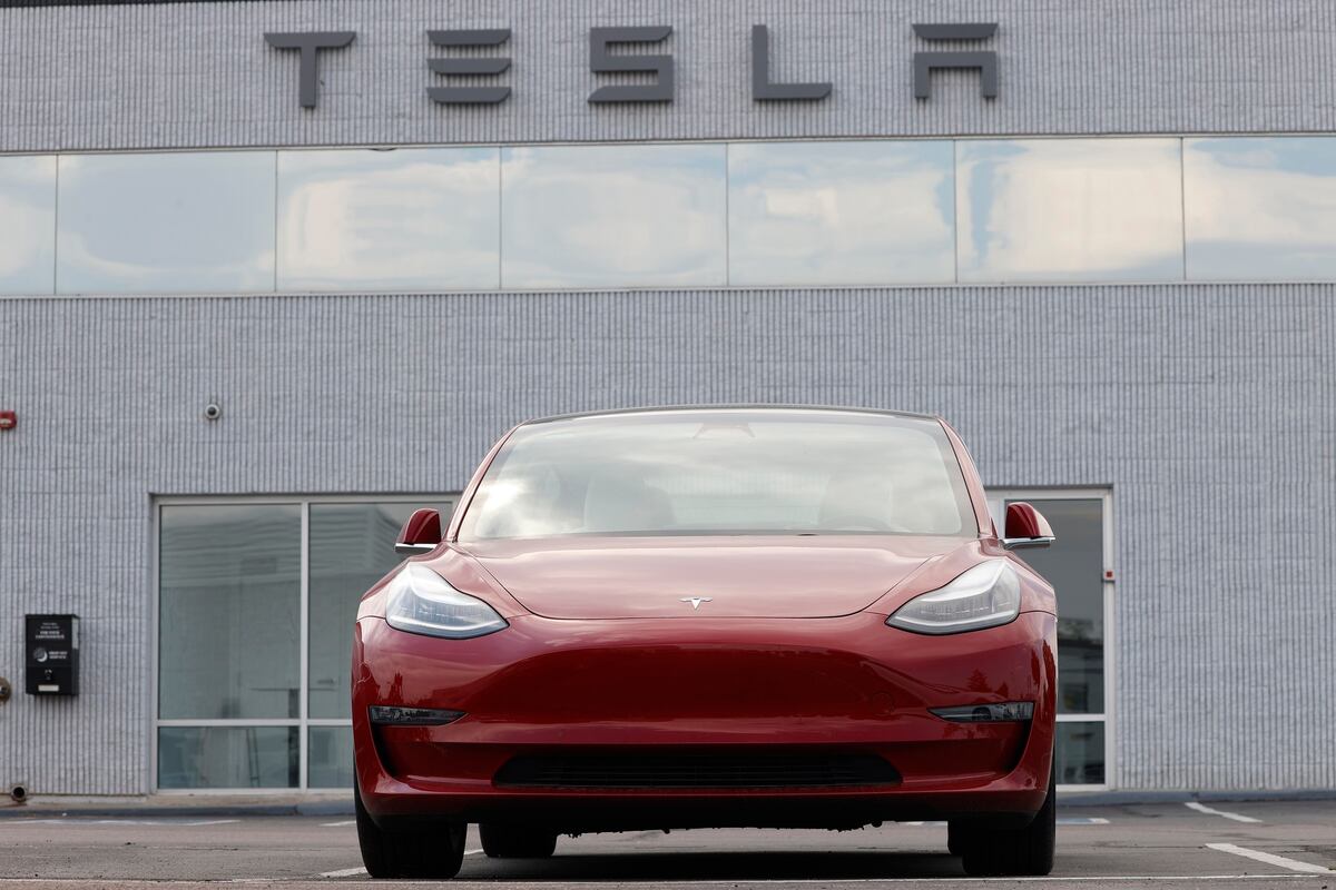 Tesla Model 3 Recall Over Rear Camera Connection