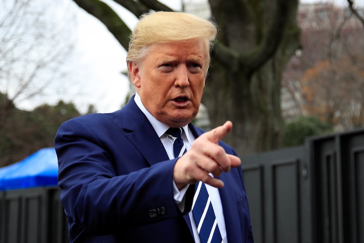 Trump stepping in as dispute intensifies over aircraft carrier captain ...