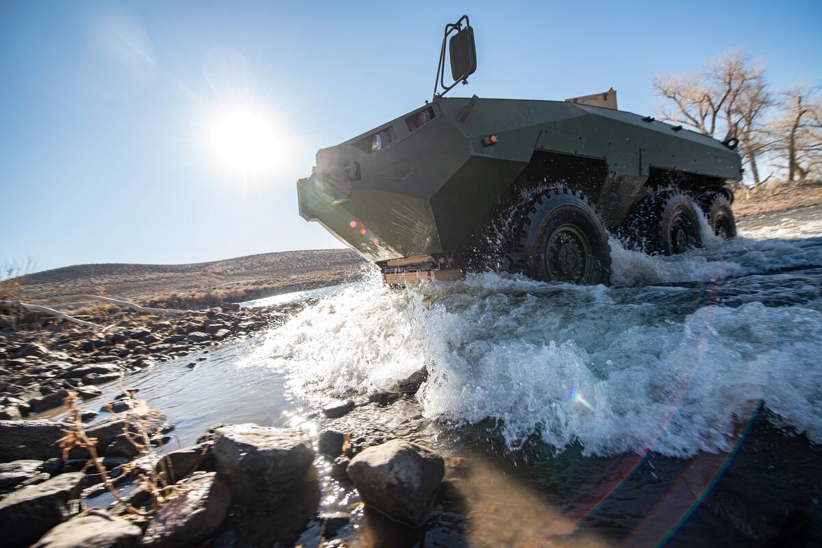 Marine Corps launches testing of prototypes for new recon vehicle