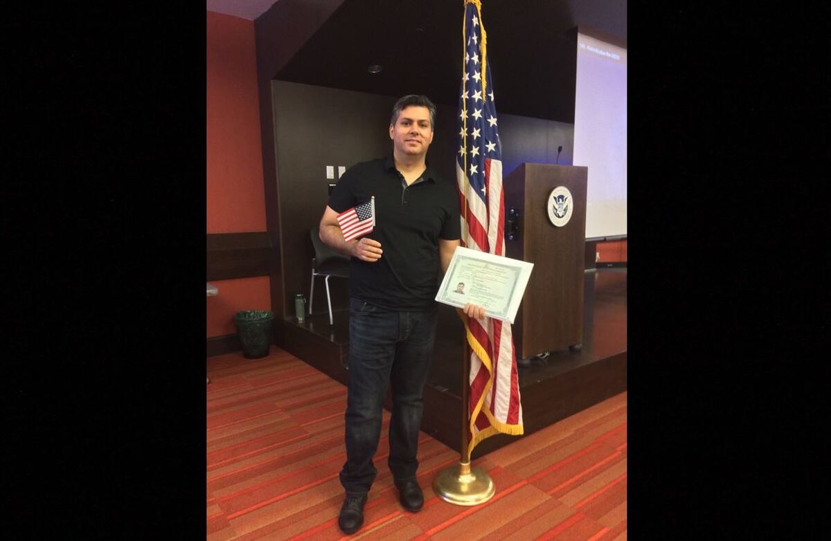 Iraqi interpreter earns US citizenship after being pulled from previous ...