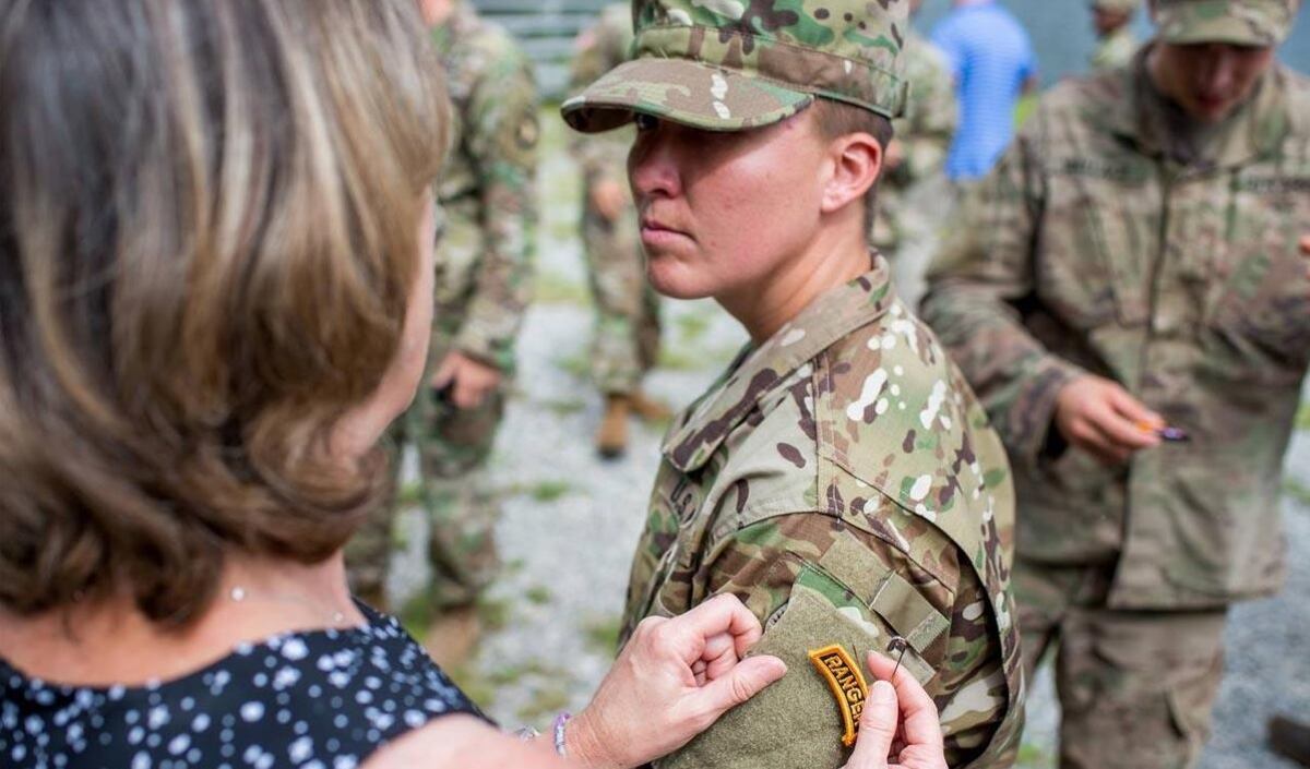 1st female enlisted soldier to be an Army Ranger shares her story ...