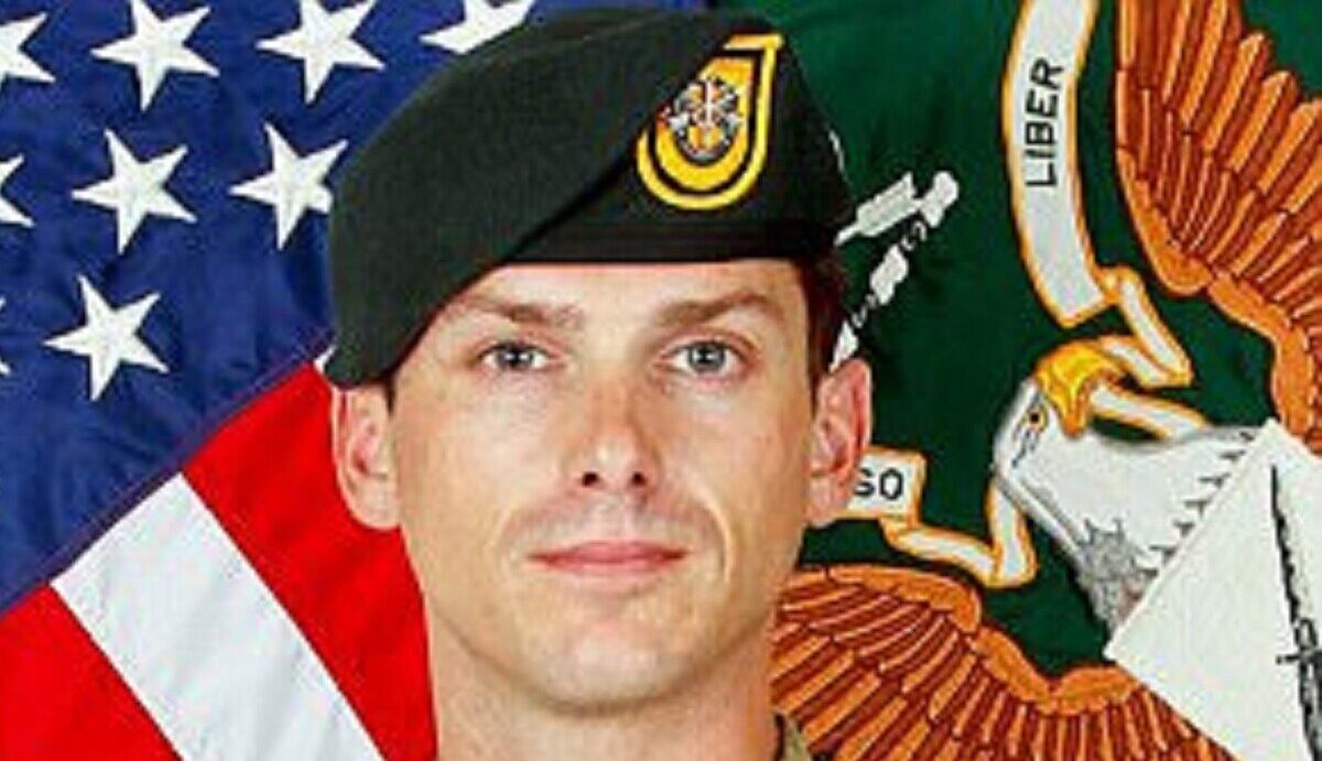 He was a Special Forces self-help guru. Then he took his own life.