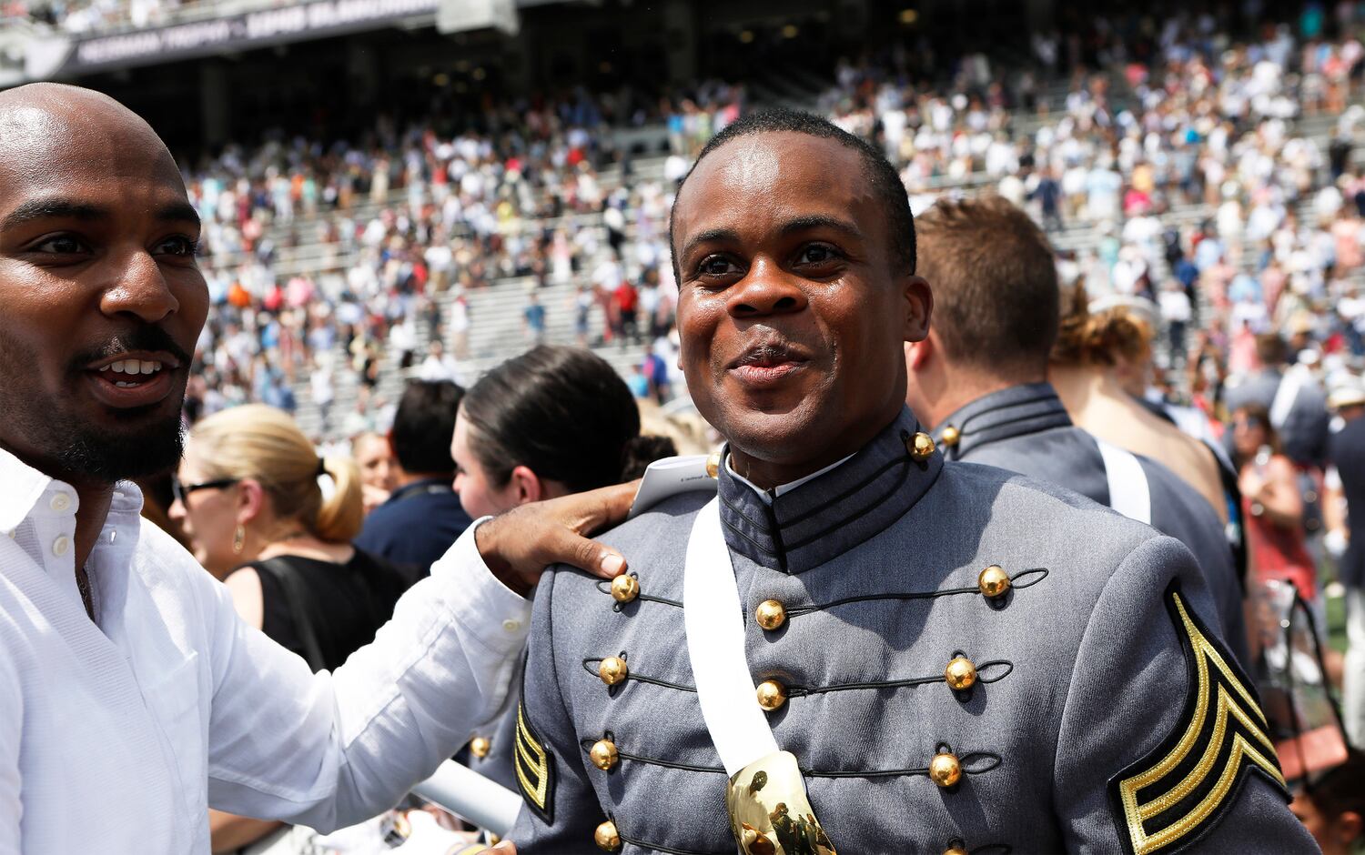 Dunford urges West Point graduates to embrace change
