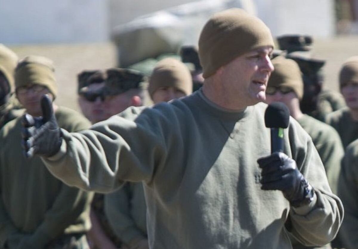 Fired colonel was like an 'abusive spouse,' witness says