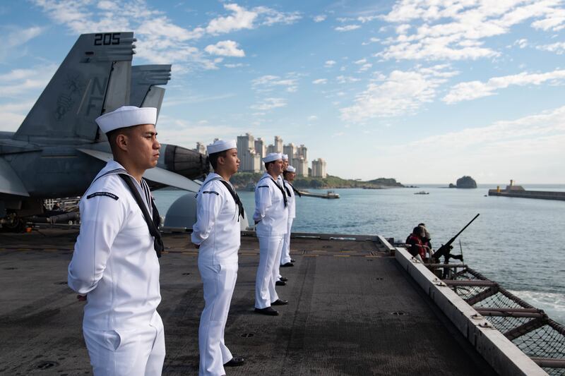Navy prep course aims to launch hundreds of recruits into the fleet