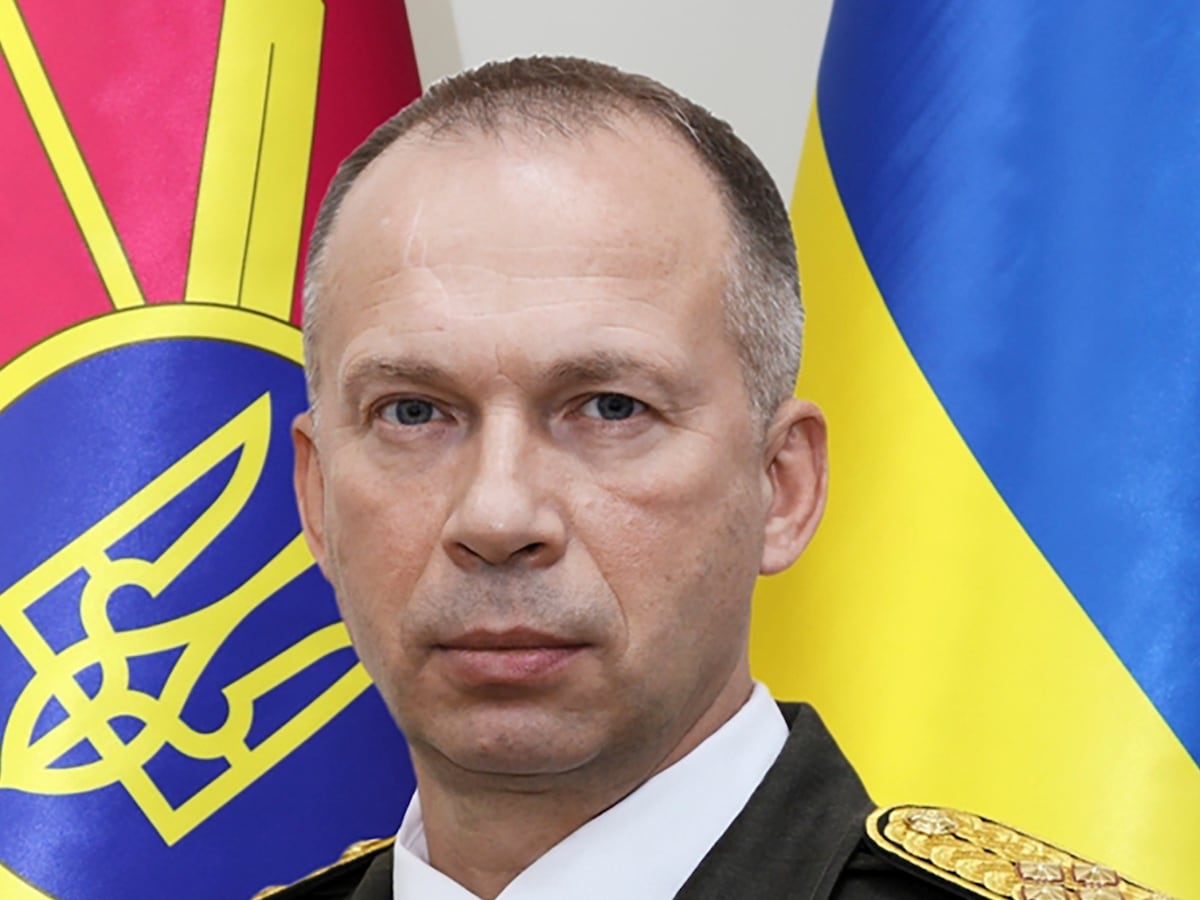 Ukraine’s new military chief focused on high-tech, command and control
