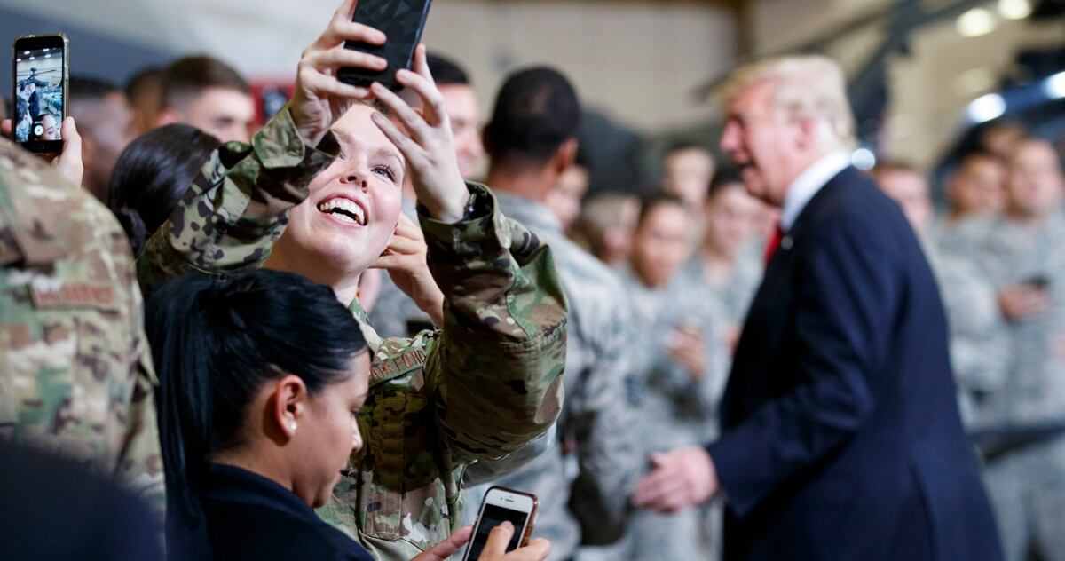 President Trump visits Luke Air Force Base