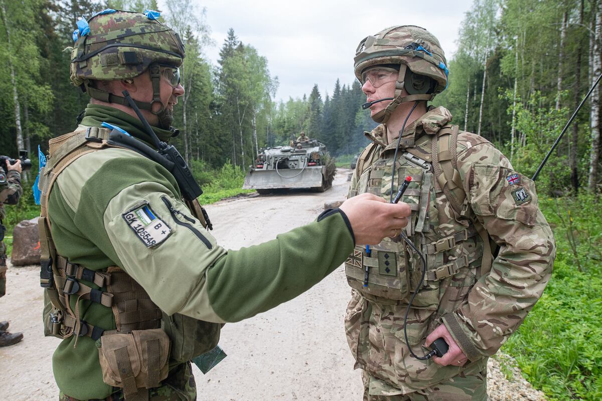 Estonia eyes artillery, missile defense, drones in modernization drive