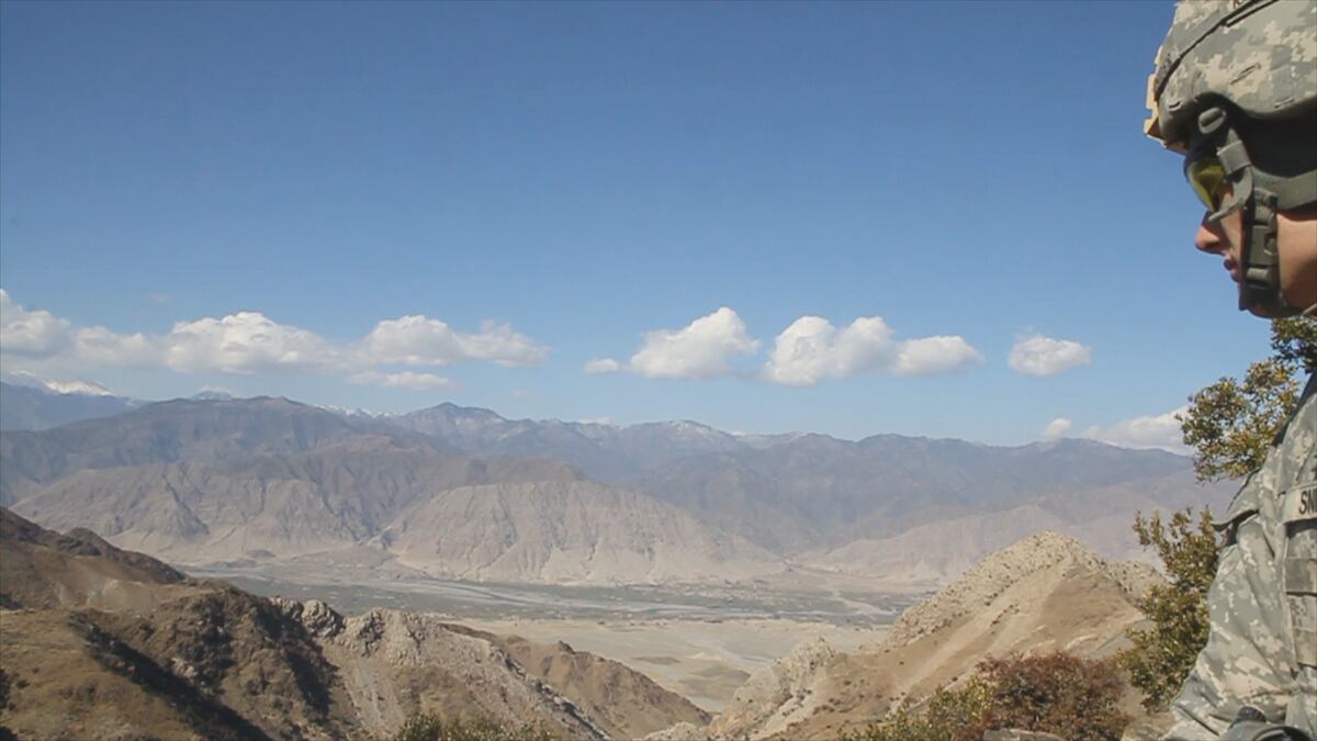 'No Greater Love' offers chaplain's view of close-up combat, and its ...