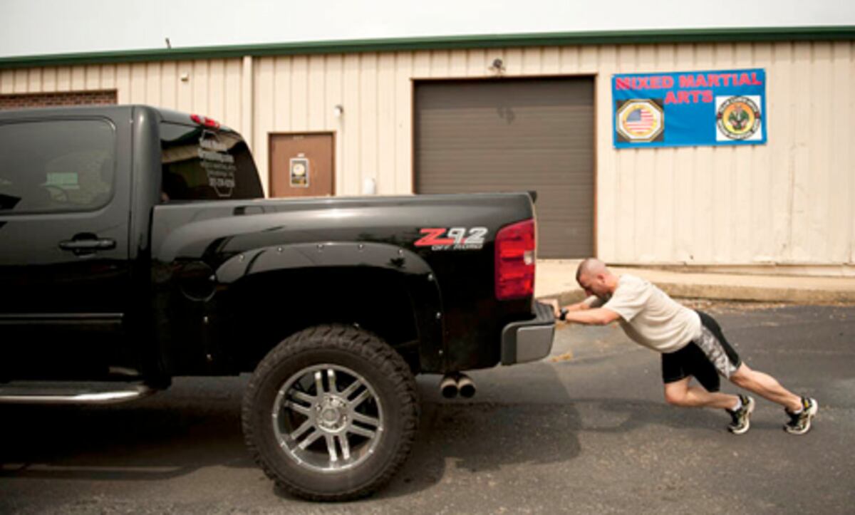 This week in Military Muscle: A different path to jacked -- 4 strength ...