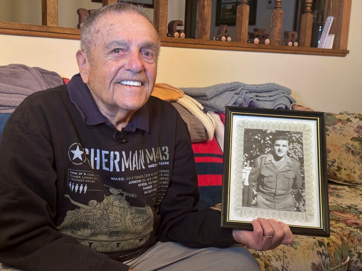 WWII vet says ‘greatest generation’ fits because ‘we saved the world’