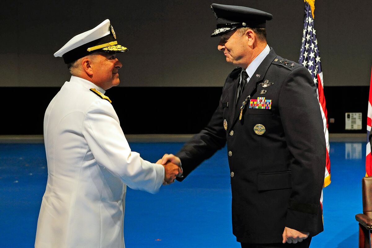 Naval officer takes over F-35 program as Bogdan retires