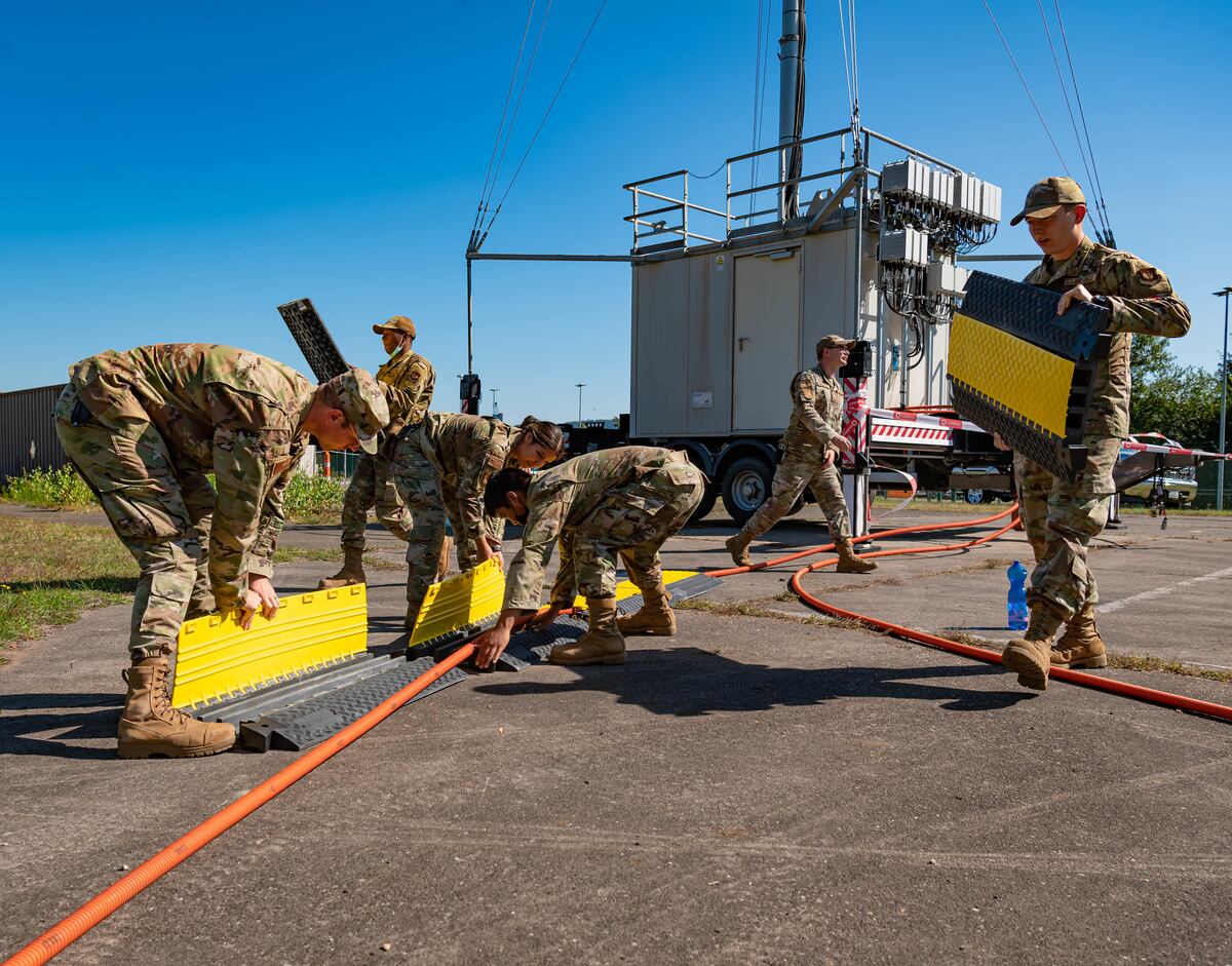 Lockheed and Microsoft collaborating on 5G military tech