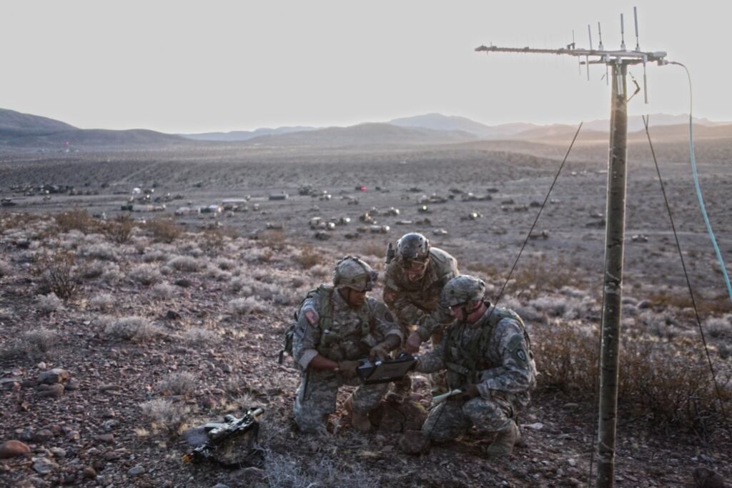 Army plans to award major EW-drone contract this year