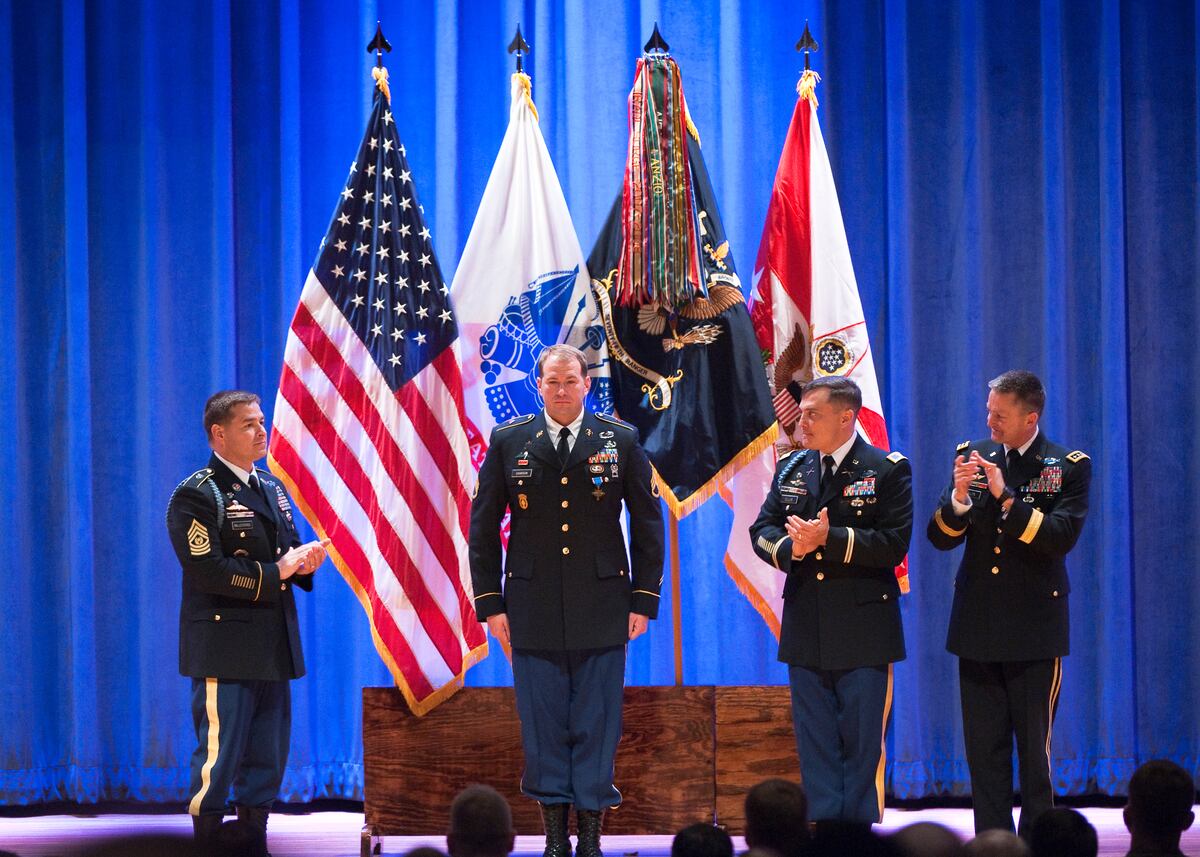Soldiers receive Distinguished Service Cross for incredible valor