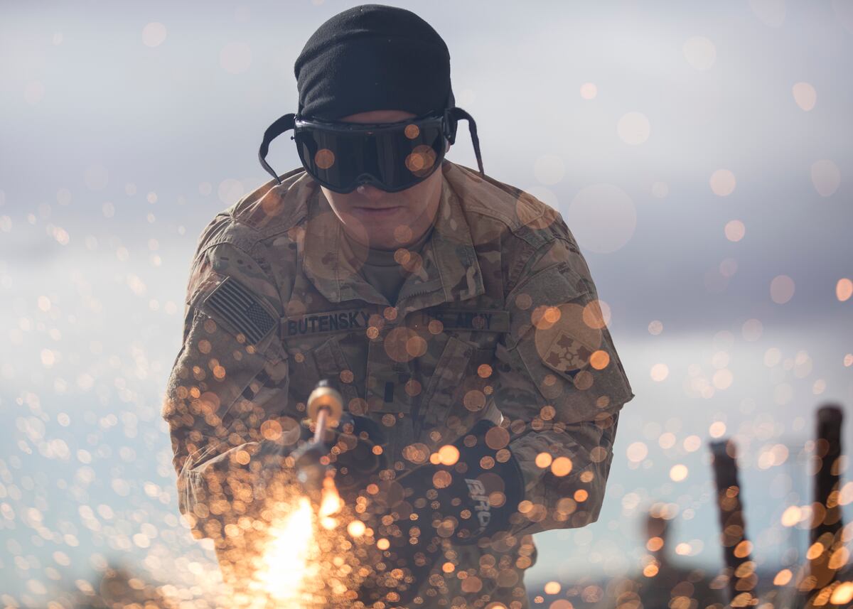 Soldiers can now earn free journeyman certificates for doing their ...