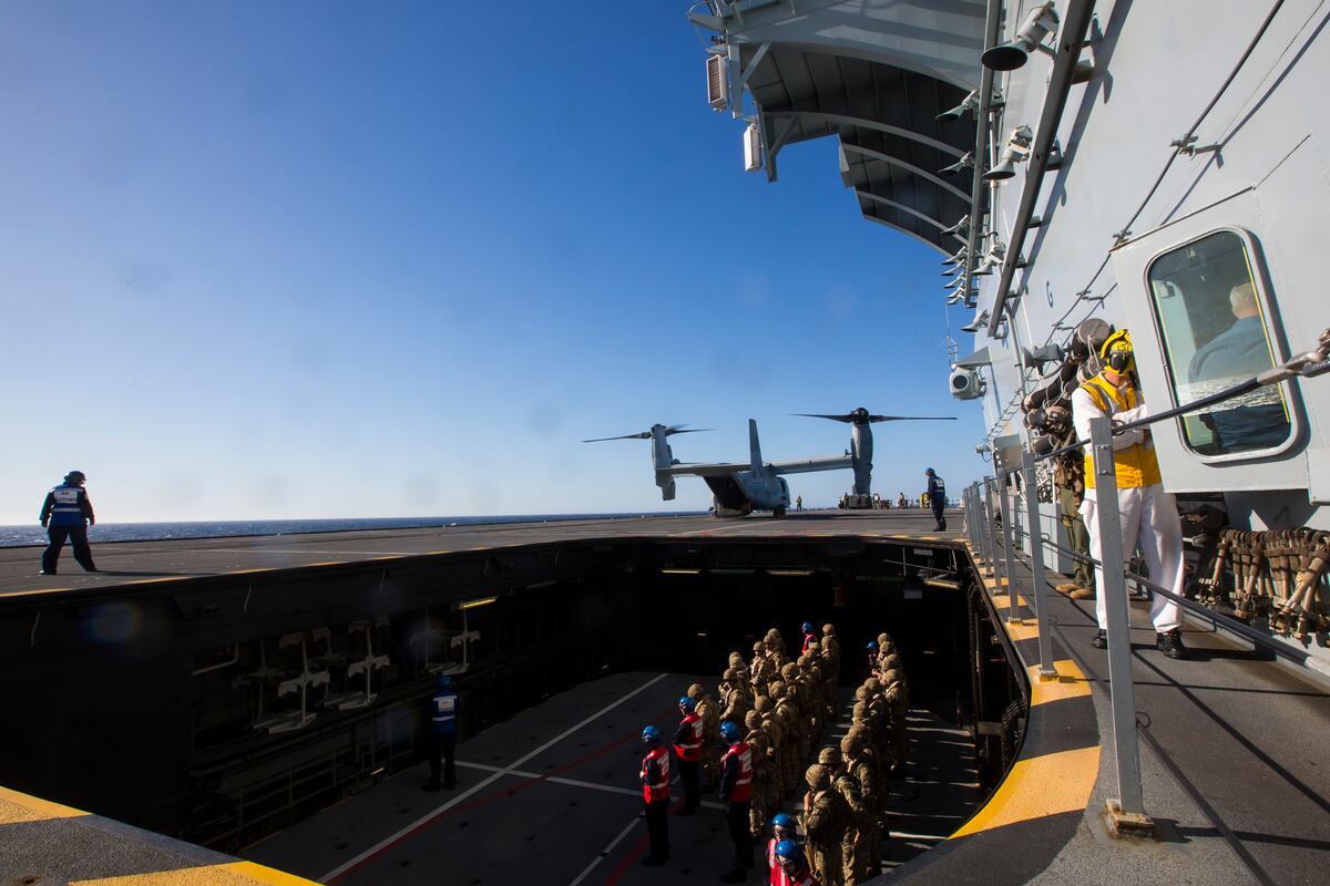 Marines and sailors prep for the largest amphibious assault in the ...