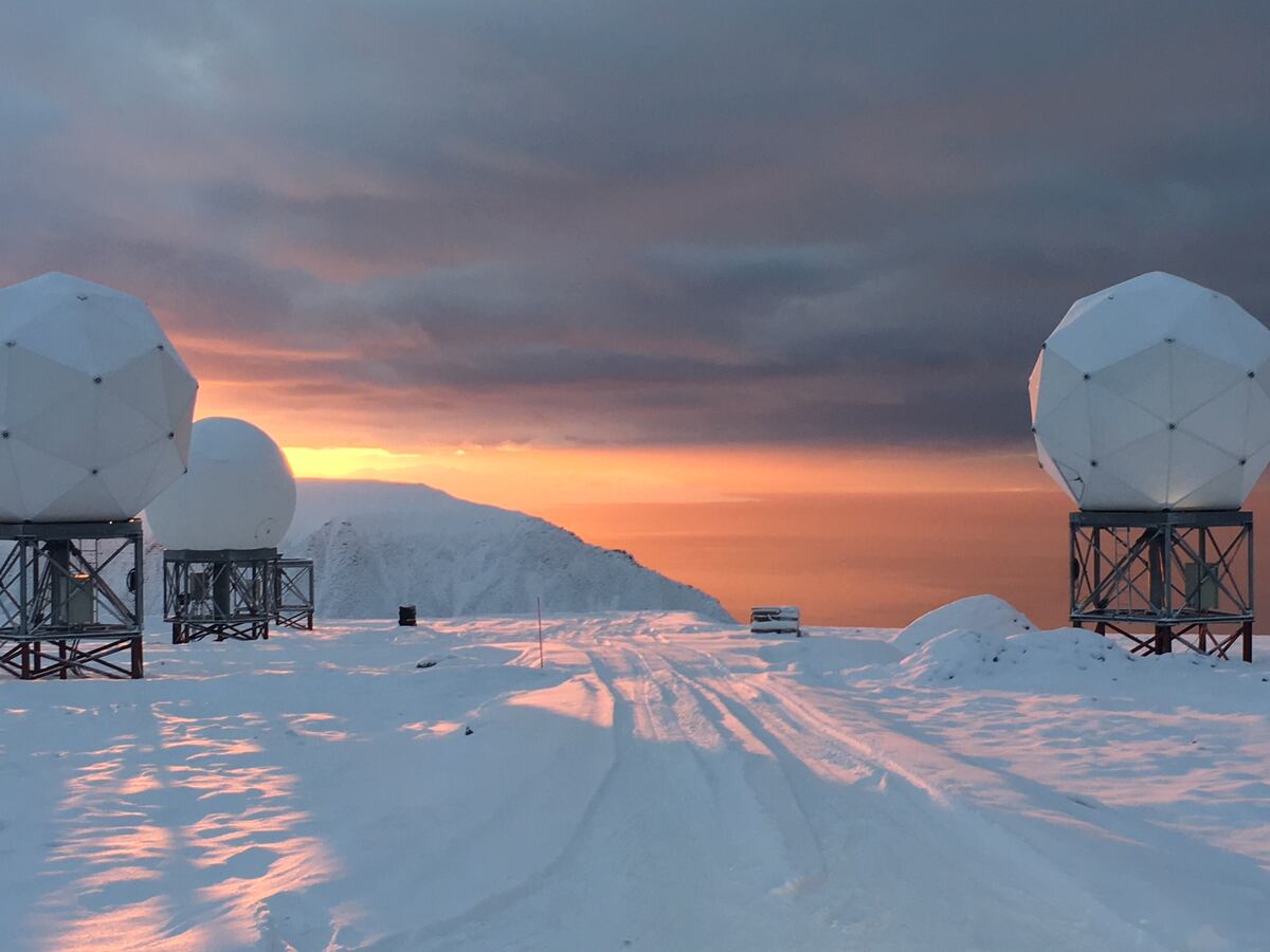 NORAD, NORTHCOM want $80 million to test SpaceX and OneWeb in the Arctic
