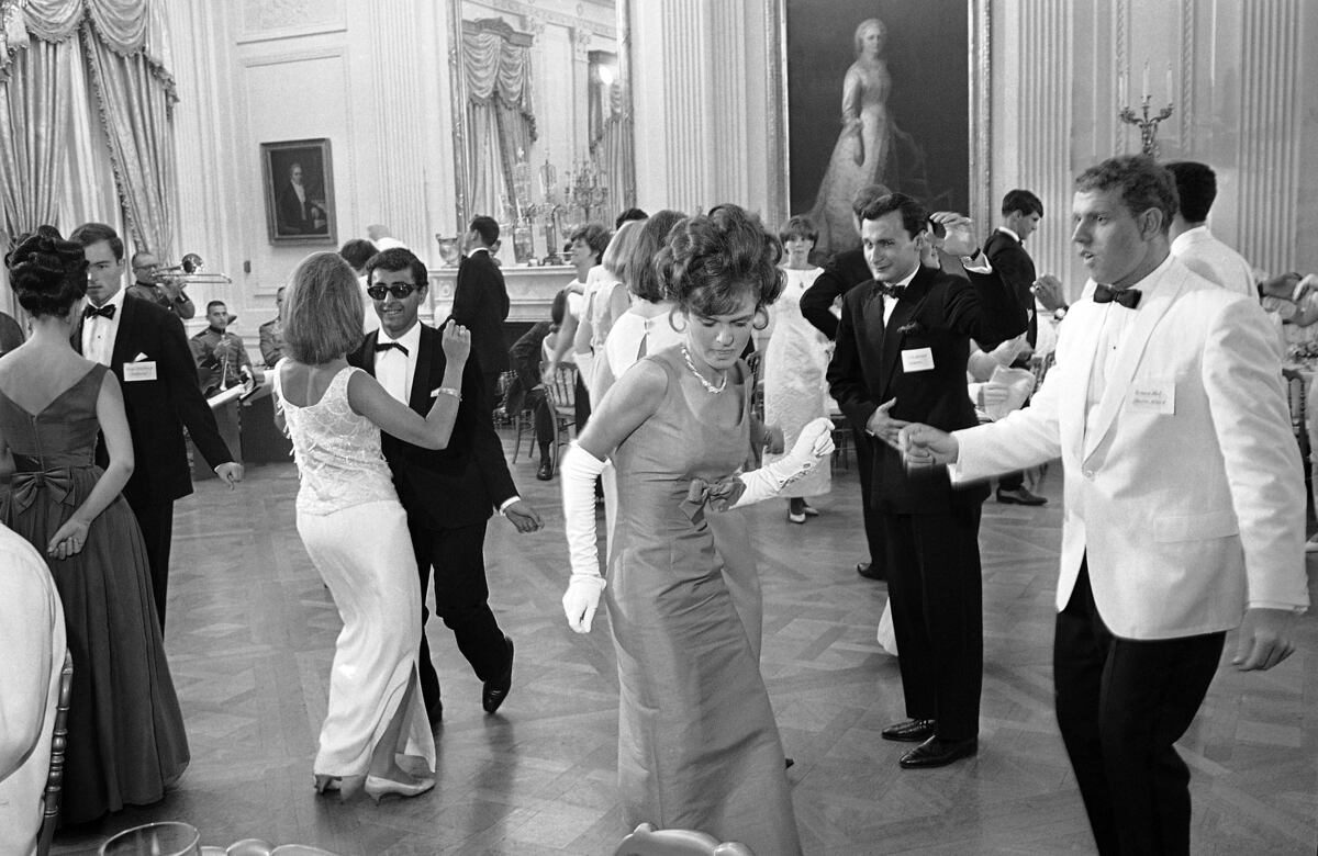 Government dress codes? They’re old hat, federal workers say in survey