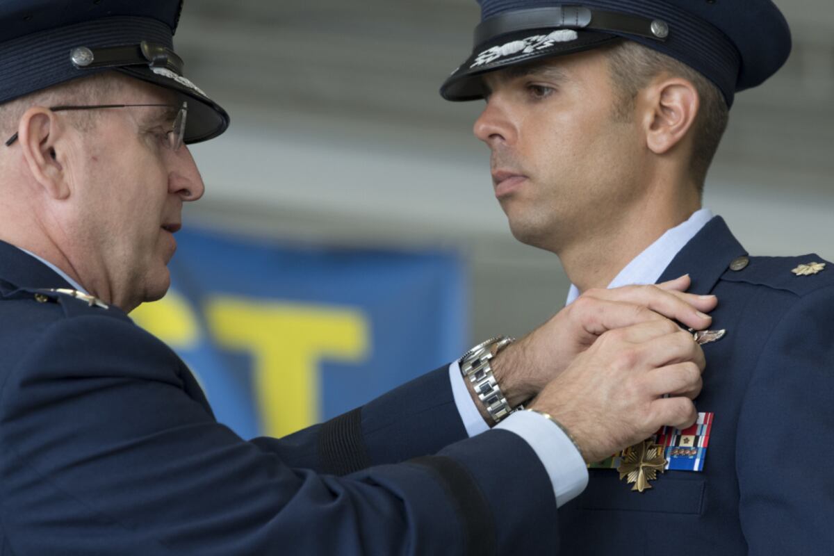 AC-130J gunship team honored for saving 88 Americans, Afghans in ...