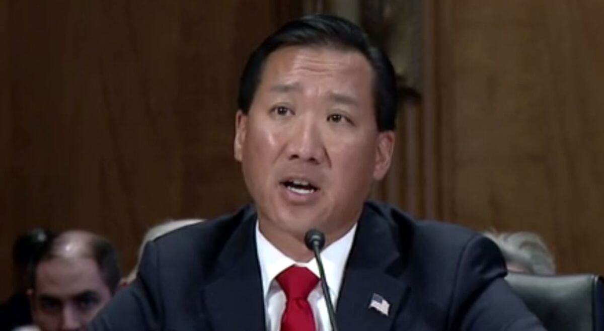 OPM chief battles criticism of ‘draconian’ benefits proposals