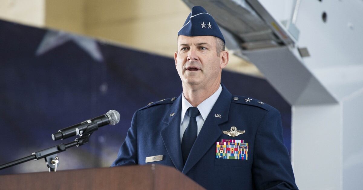 Experienced fighter pilot, Iraq veteran takes command at AFPC