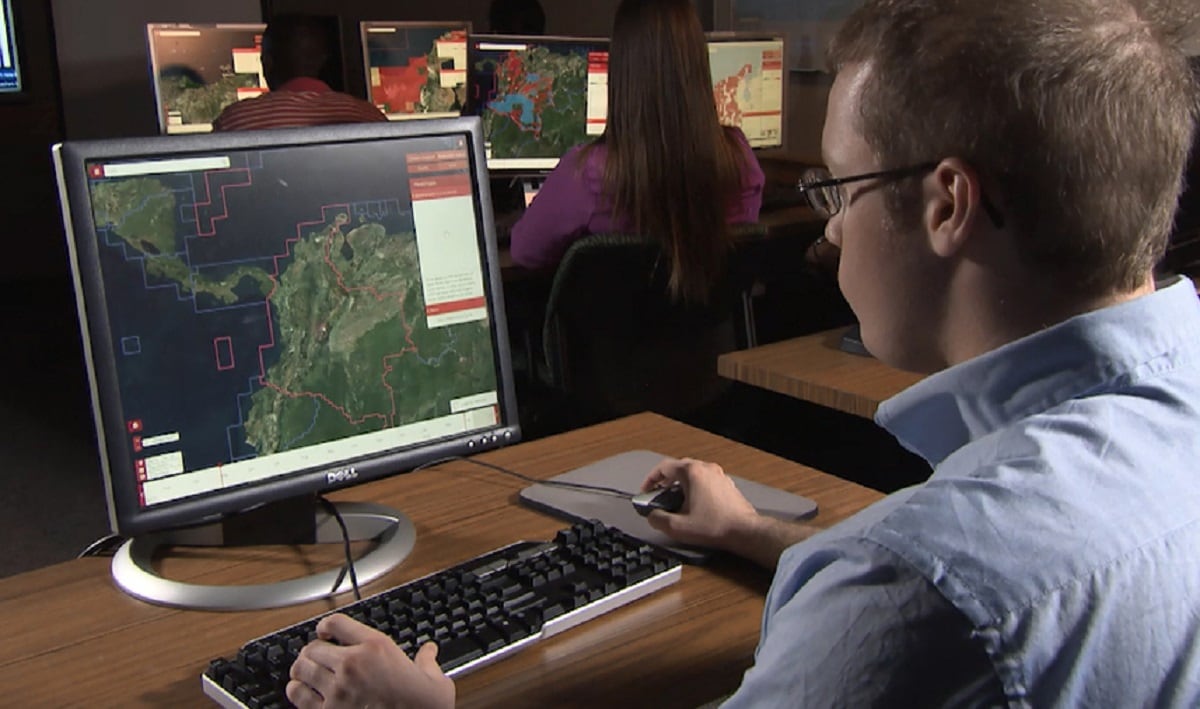 How NGA envisions intelligence on a handheld device