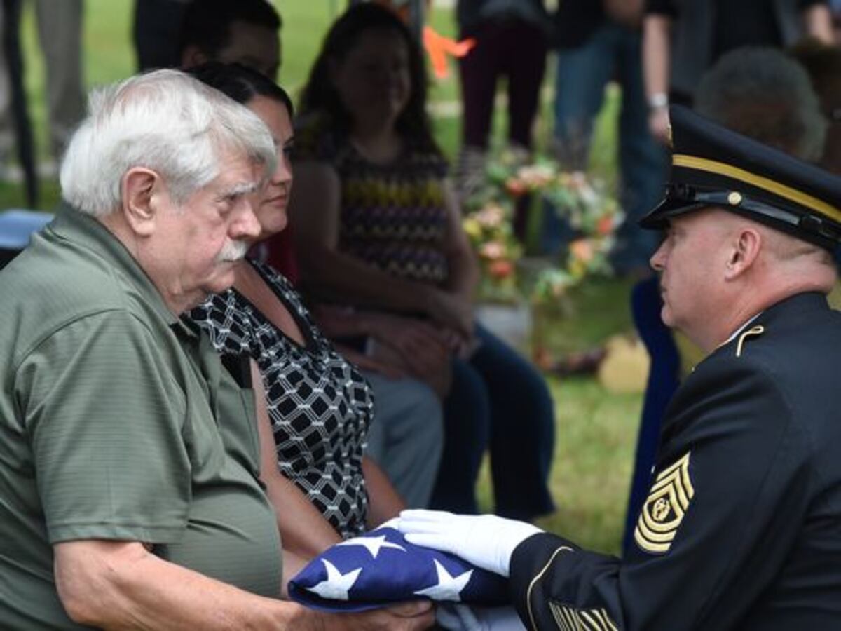 Charles Gilliland, Korean War Medal of Honor recipient, honored at a ...