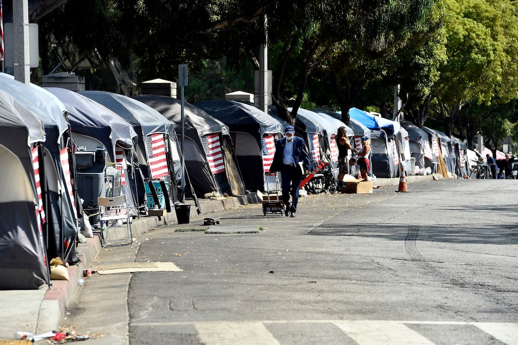 Homelessness among veterans drops to record low levels