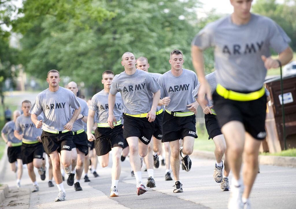 No PT belts needed during the day, on running tracks, Army secretary says